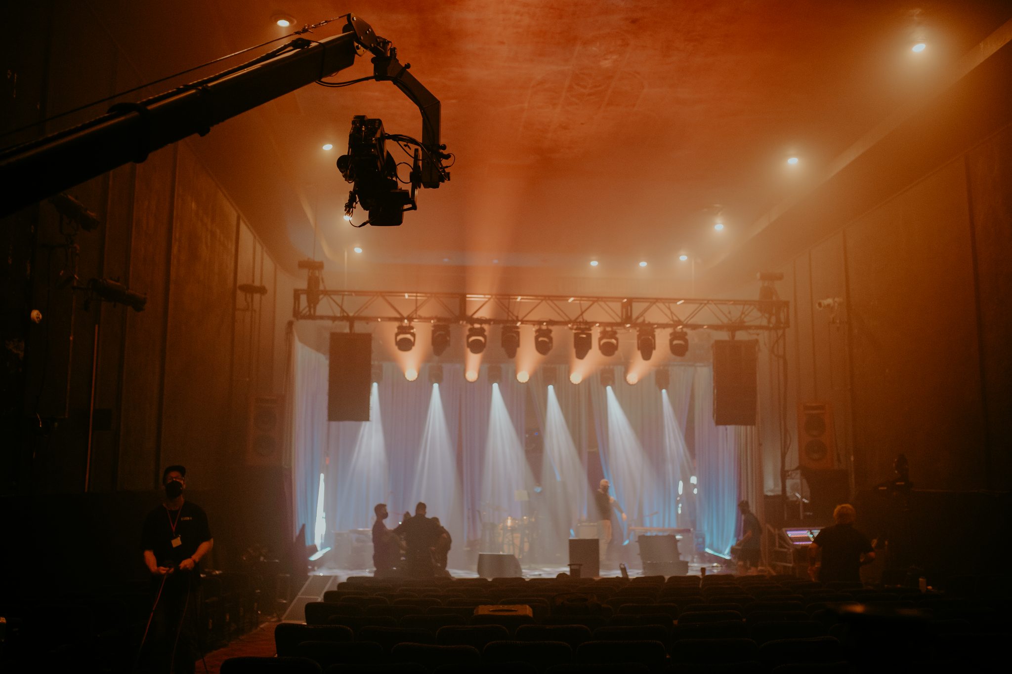 5 Advantages Of Virtual Concerts - Broadcast Management Group